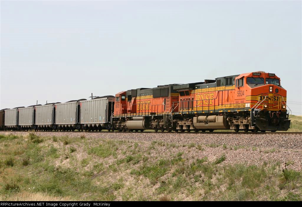 BNSF 5604
